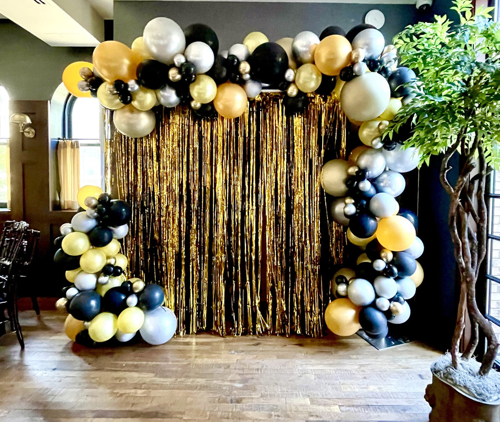 Square Graduation Balloon Arch with Fringe Backdrop 8x8